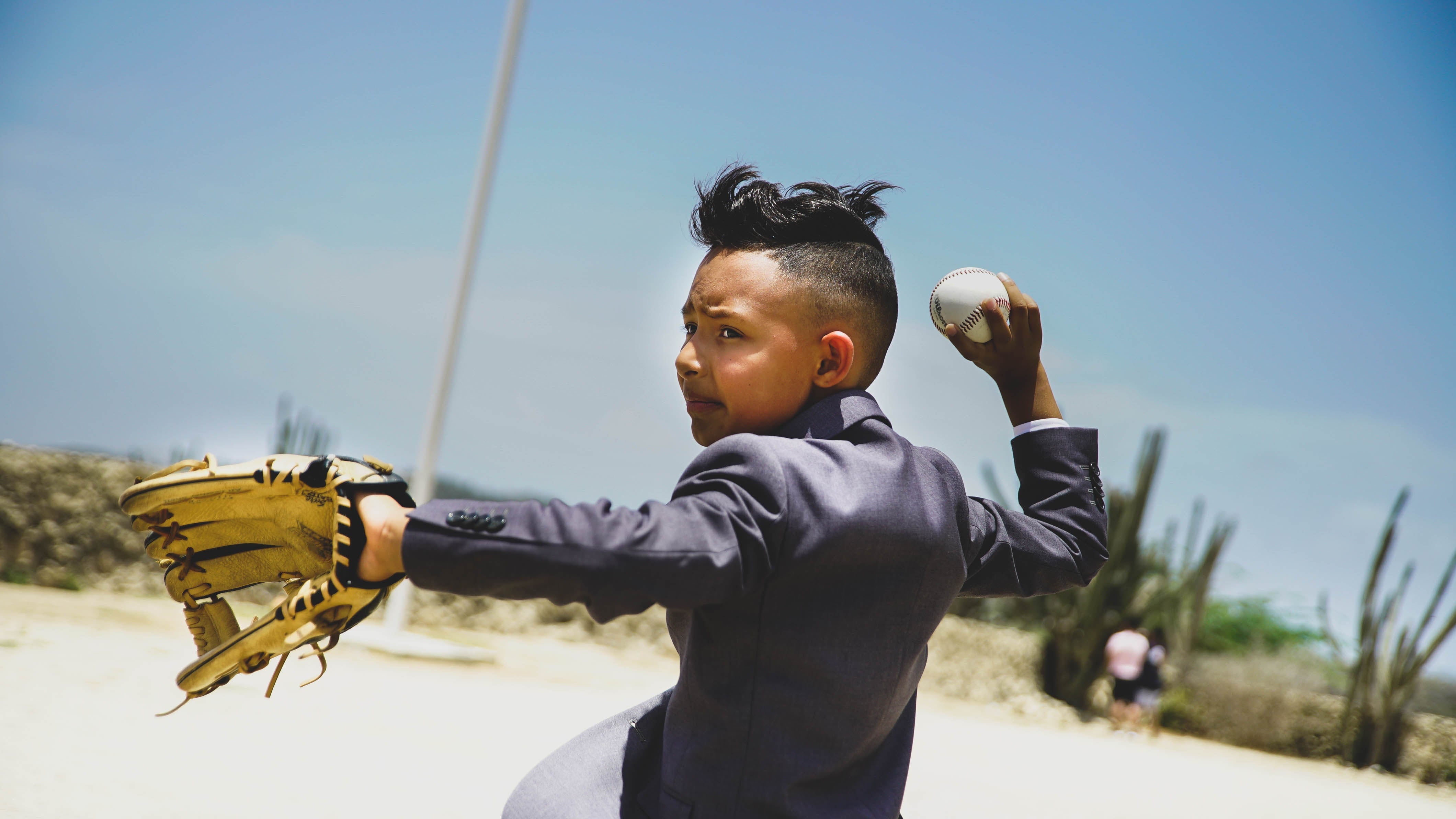 Pitching Your Very First Freelance Writing Assignment – Darralynn ...